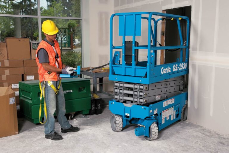 Genie GS1932 Electric Scissor Lift E-drive (19ft, 7.8m WH) | THX - The ...