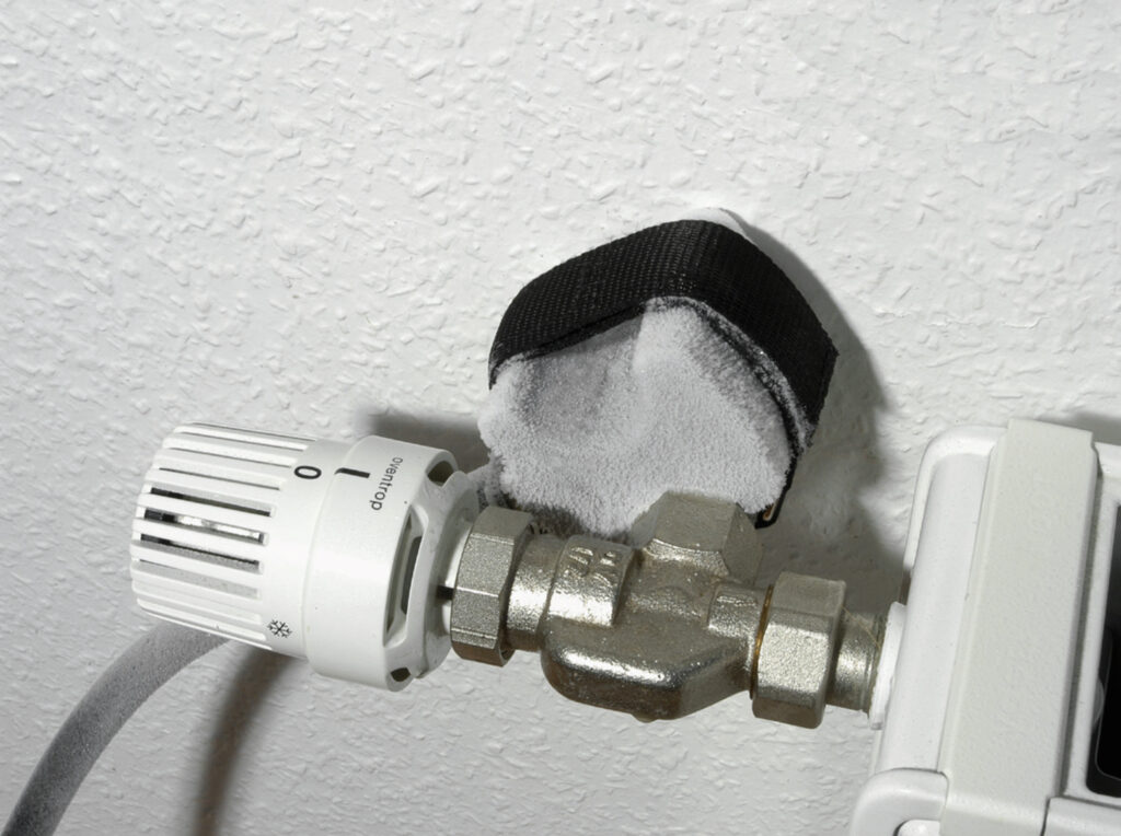 Pipe Freezing Kit 10-60mm 110V | THX - The Hire Xperts | Tool Hire