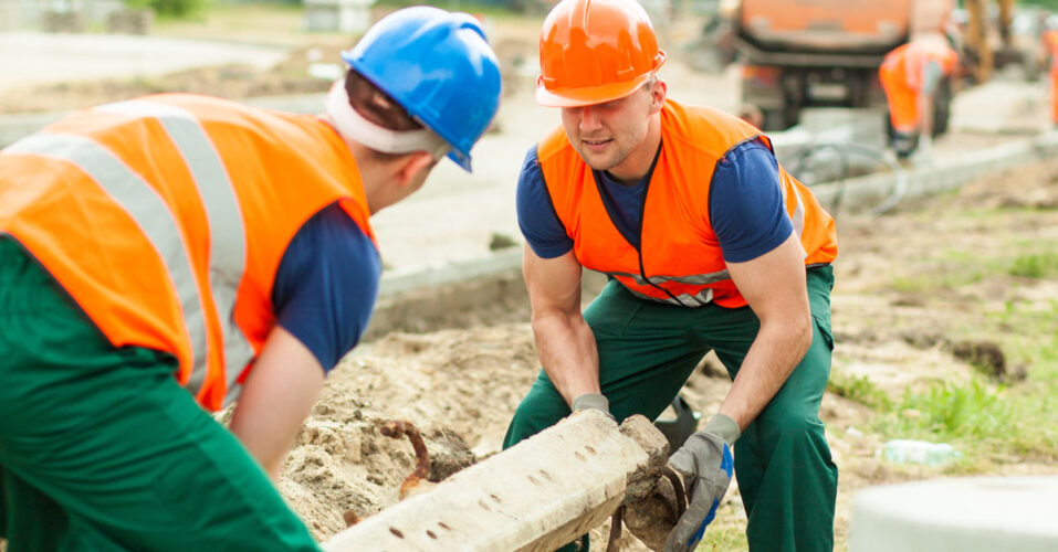 Your Guide to Safe Manual Handling - THX