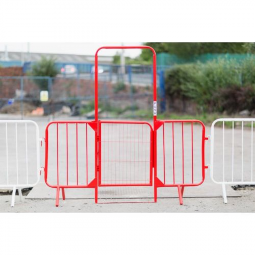Crowd Control Barrier - Walkthrough With Gate | THX - The Hire Xperts ...